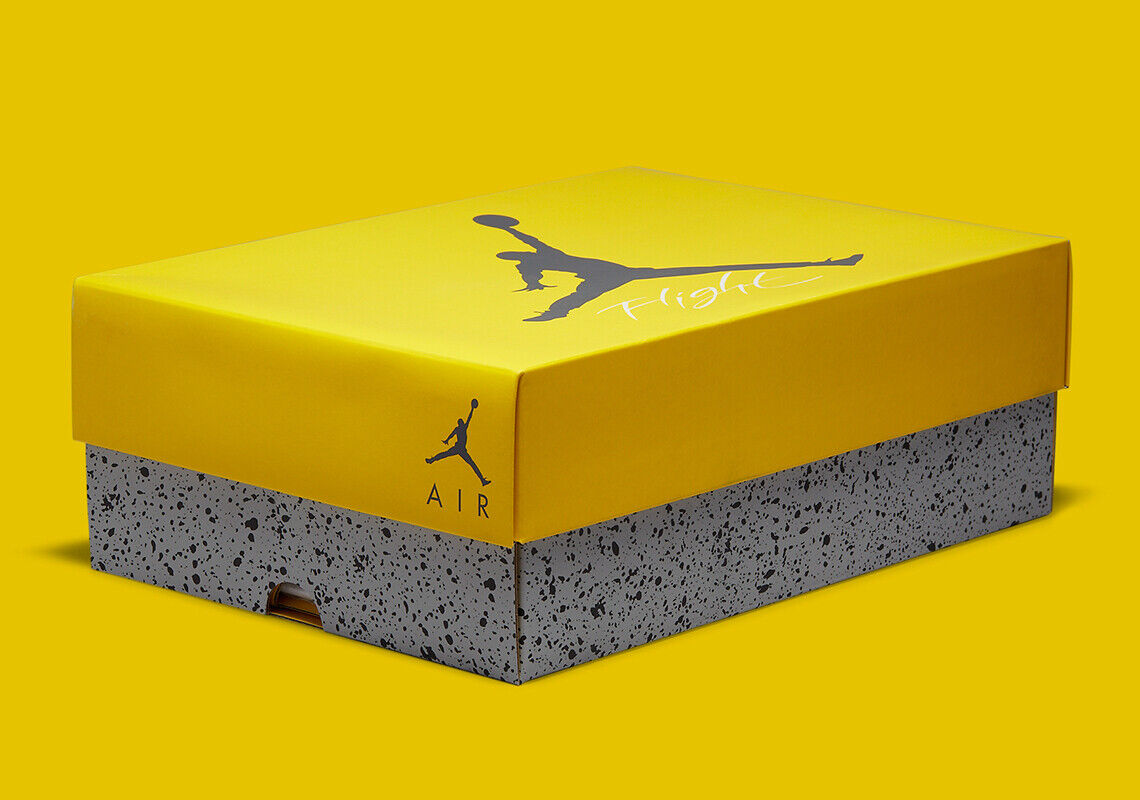 Nike Men's Air Jordan Retro IV 4 Lightning 2021 Tour Yellow Nike Men's Air Jordan Retro IV 4 Lightning 2021 Tour Yellow