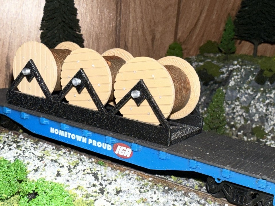 1:87 HO Scale Rusty Wire W/ Tan Spool Load/Decor | eBay