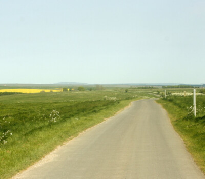 Photo 6x4 2009 : Looking east along the Imber Range Perimeter Path ...