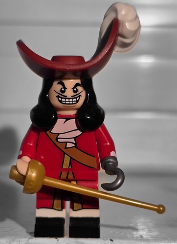 LEGO Minifigure- Captain Hook (dis016) Disney Peter Pan Pirate Jolly ...