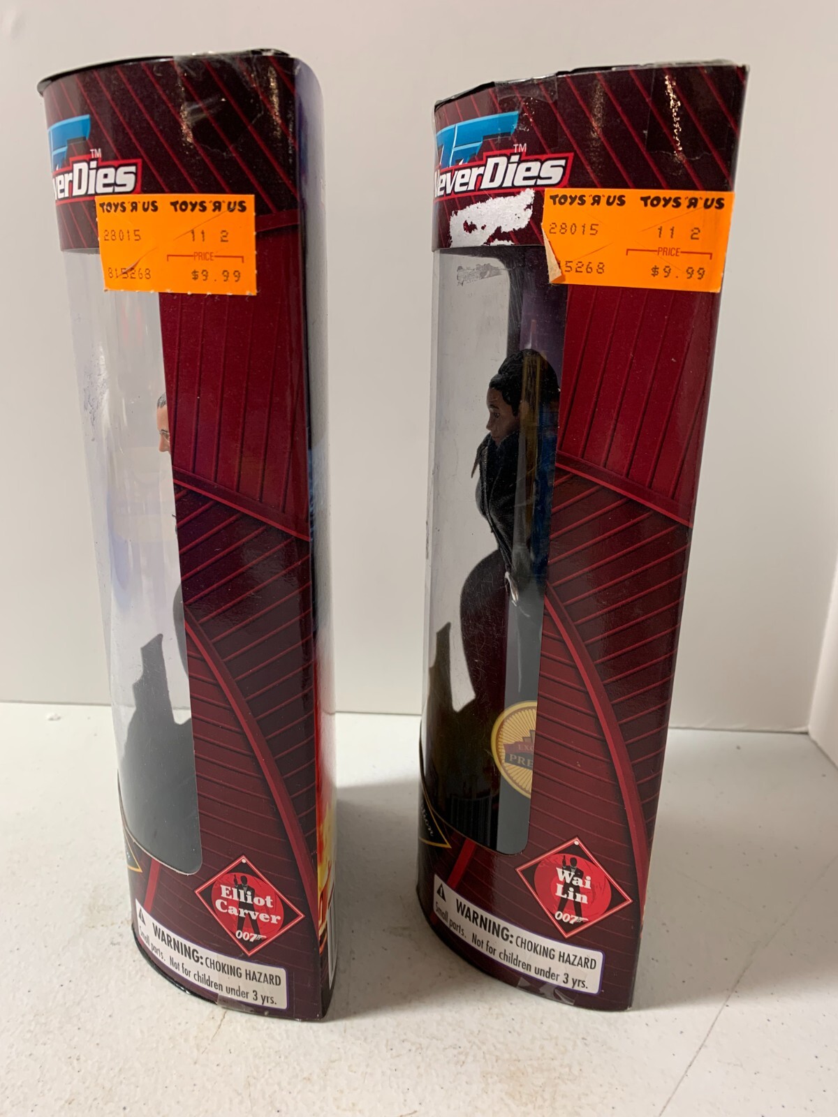 2 Exclusive Premiere Tomorrow Never Dies Action Figures Elliot Carver ...