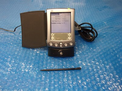 Palm Pilot M515 Pda with Stylus, Case, Charging Station, Manual, USB ...