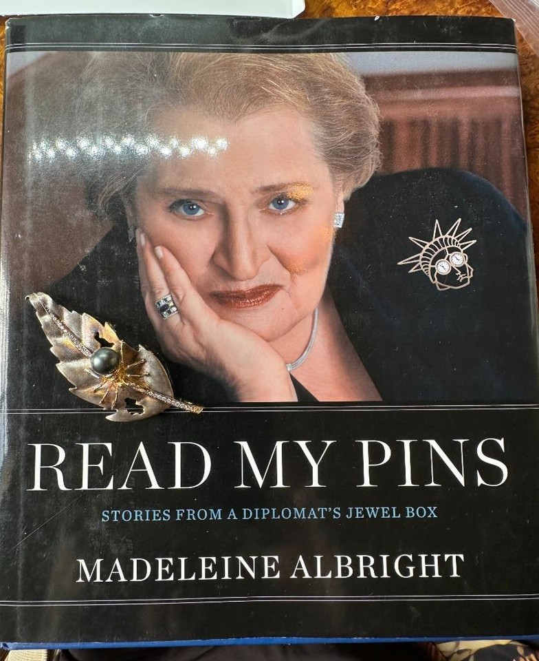 Madeleine Albright's Georg Jensen Pin Brooch 374B Mobius Torun Bulow ...