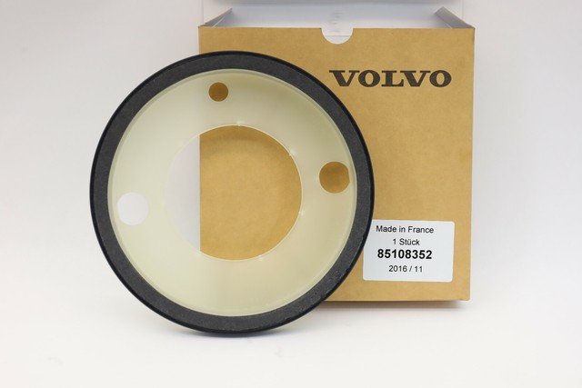New Genuine Volvo Penta Crankshaft Seal 85108352 | eBay