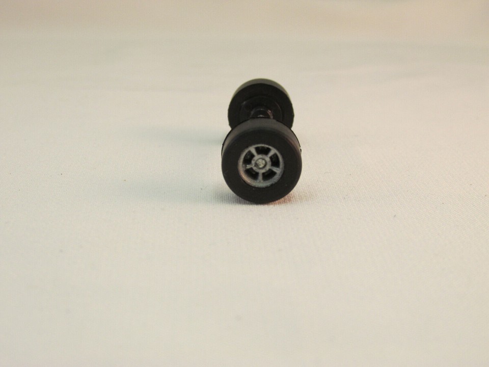 AFX REAR SILICONE TIRES ~ 20 PC NEW REPRO ~ HO SCALE ~ FITS LIFE-LIKE ...
