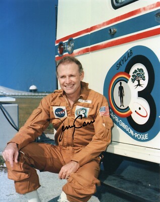 8x10 Original Autographed Photo of NASA Astronaut Gerald Carr | eBay