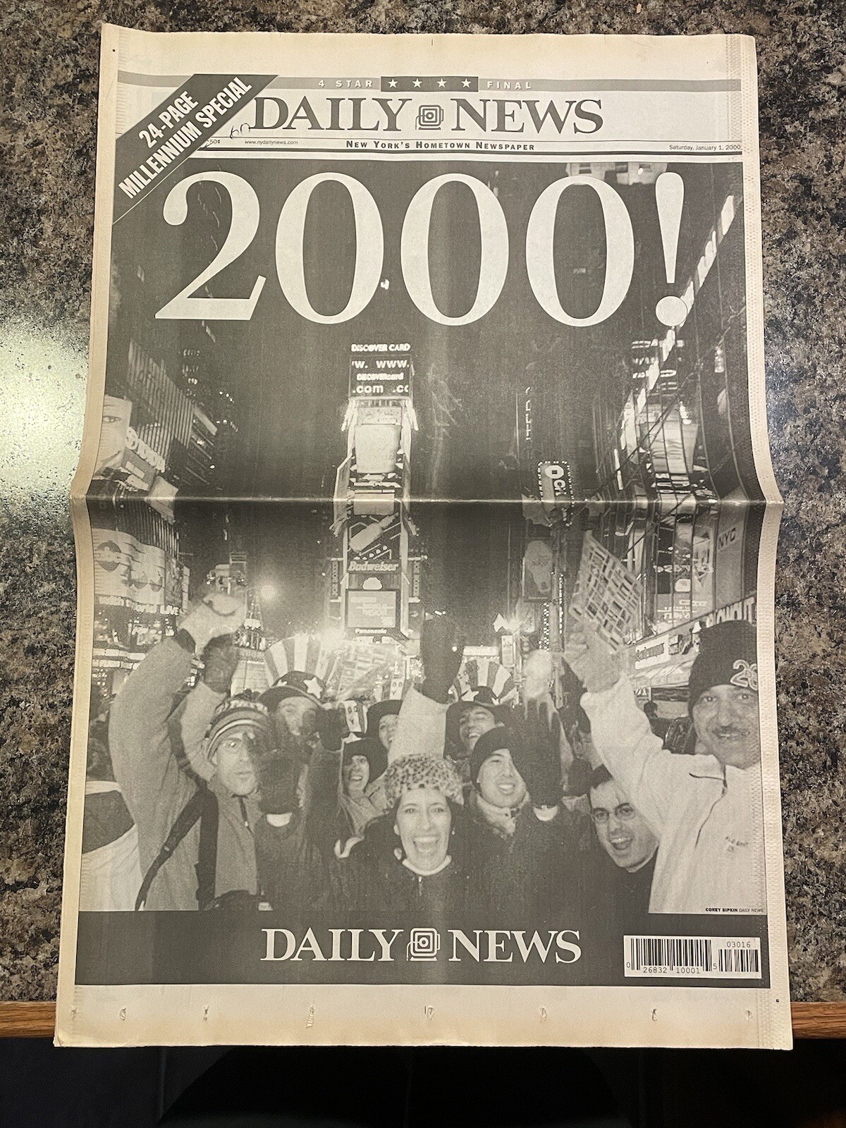 January 1st 2000 New York Daily News Newspaper | eBay