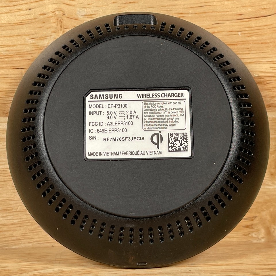 Samsung EP-P3100 Black Universal Qi-Certified Wireless Fast Charging ...