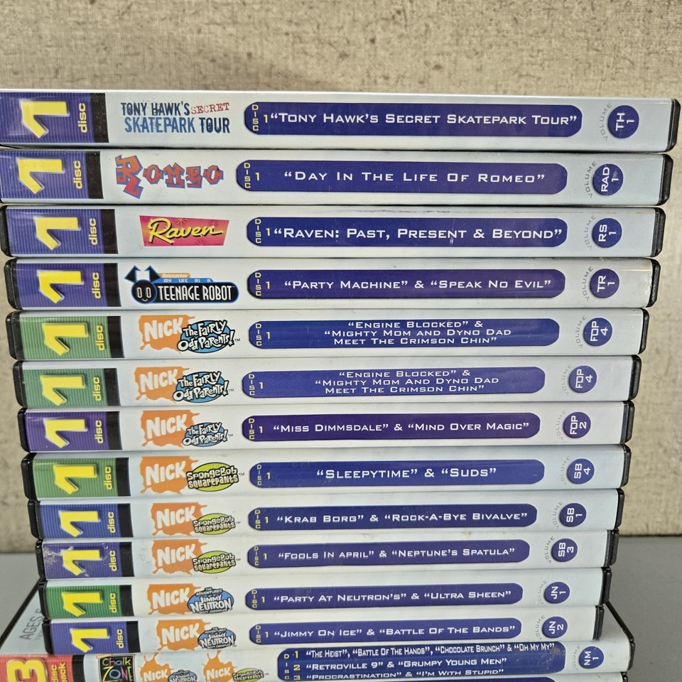 VideoNow Color Video Player Green 2004 w/ 22 Discs Lot - Tested Working ...