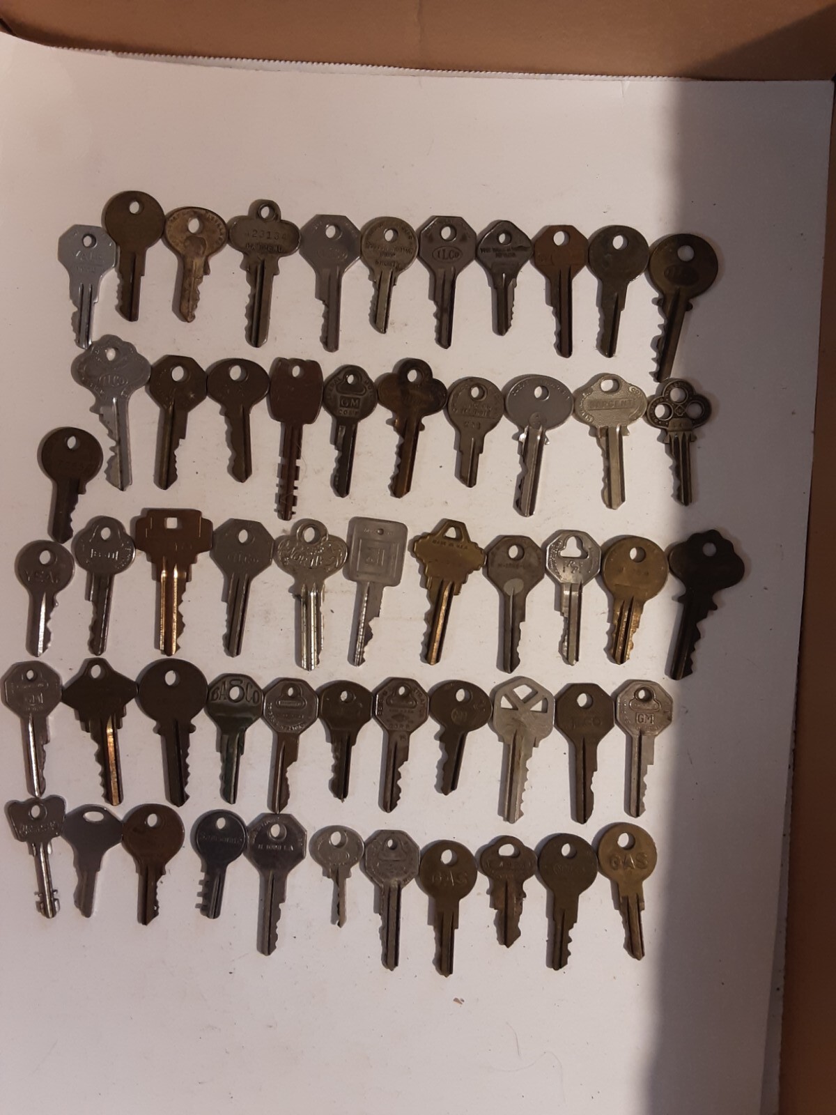 Antique Vintage Lot Of 55 Miscellaneous Keys Some Marked (Lot #11) | eBay