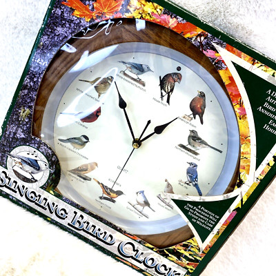 Vintage 1997 Singing Bird Wall Clock Birders Mark Feldstein 13" Green ...