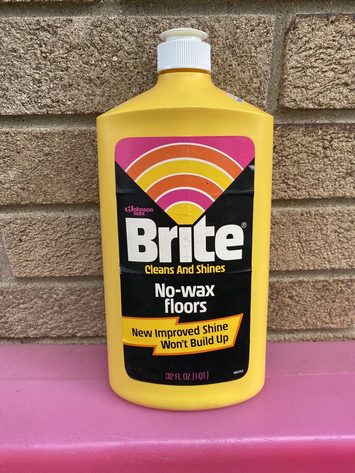 Johnson BRITE For No Wax Floors 32 fl oz Cleans Shines Vintage 1982 3/4 ...