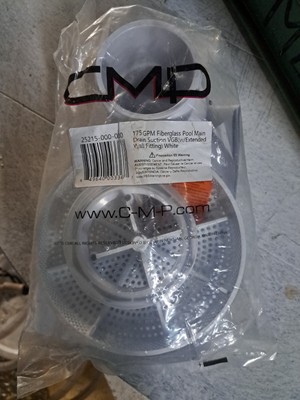 CMP 25215-000-000 175 GPM Fiberglass Pool Main Drain Suction VGB White ...
