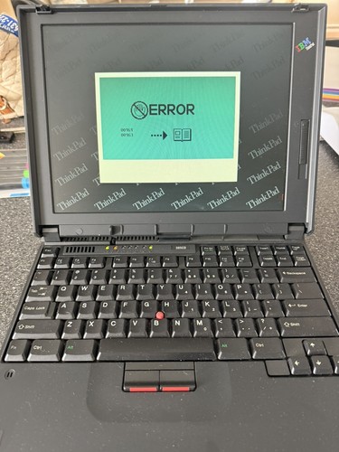 1997 IBM Thinkpad 385CD - Type 2635 - 12.1" - Windows 98 Laptop with ...