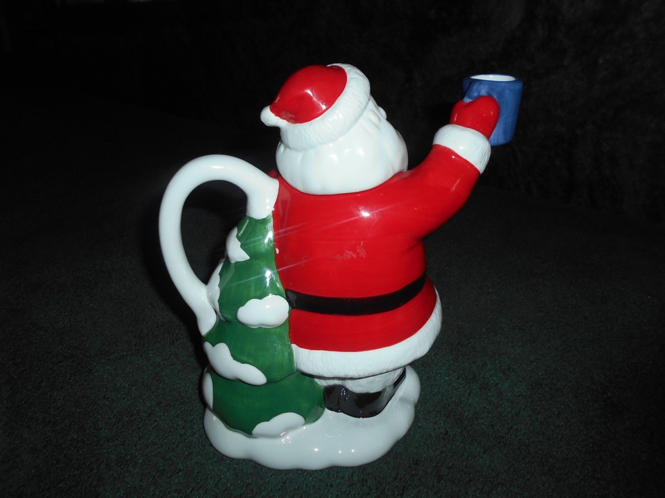 LENOX "RUDOLPH THE RED NOSED REINDEER' PITCHER..2002... NEAR MINT COND ...