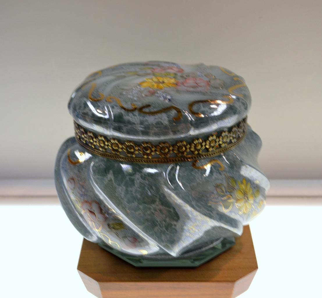 FENTON PUFF BOX Green Marbelized Floral 6080RH 1992 CONNOISSEUR ...