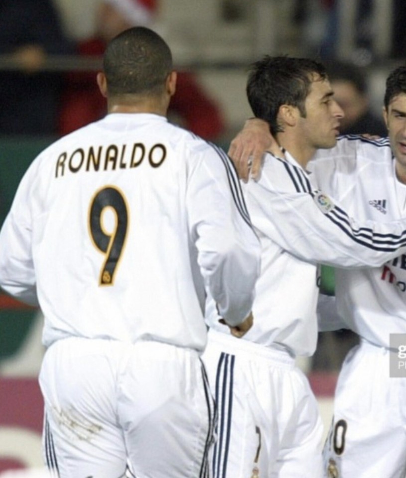 RONALDO R9 football home Madrid name print and number 2003/05 La Liga ...