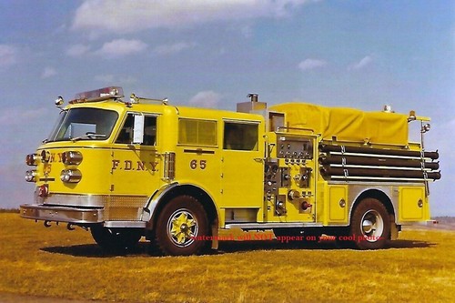 New York City Fire Engine PHOTO FDNY Department Fire Truck 1980 ALF ...