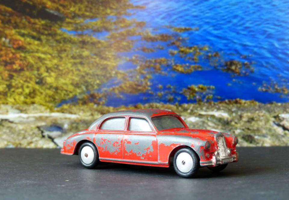 Corgi Toys 205M Riley Pathfinder red | eBay