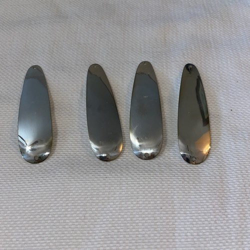 4 NEW SUTTON SPOONS FISHING LURES #23 SMOOTH SILVER. LENGTH IS 3 1/2 ...