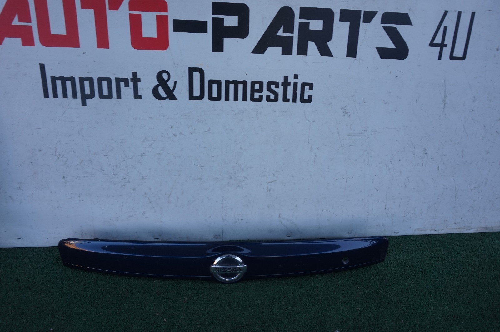 2012 2016 NISSAN VERSA SEDAN DECK LID TRUNK HANDLE MOULDING OEM 2013 ...