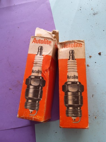 Spark Plug 3095 Autolite Lot Of 2 Nos In Box | eBay