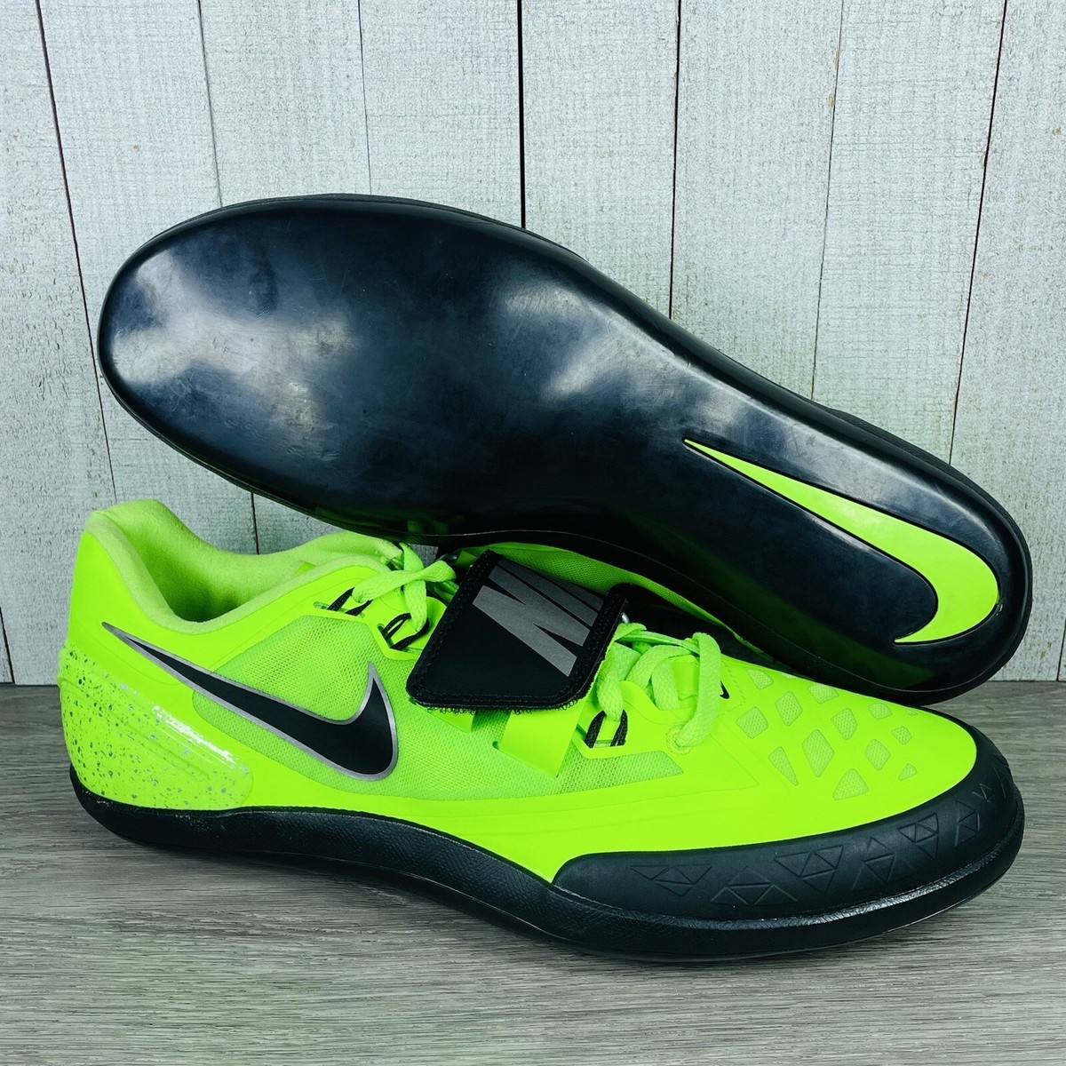 2022 Nike Discus Shoes