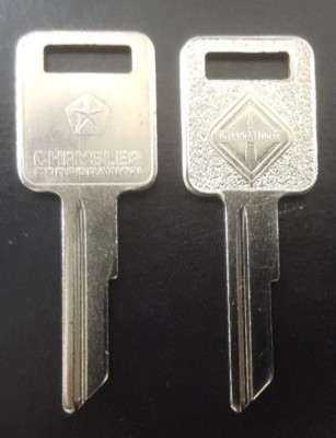 2 INTERNATIONAL/CHRYSLE TRUCK 1990-2004 OEM Key Blanks 1790AM RA4 ...