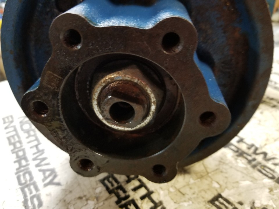 Cummins ISX15 Fan Hub OEM# 010024119 010024141