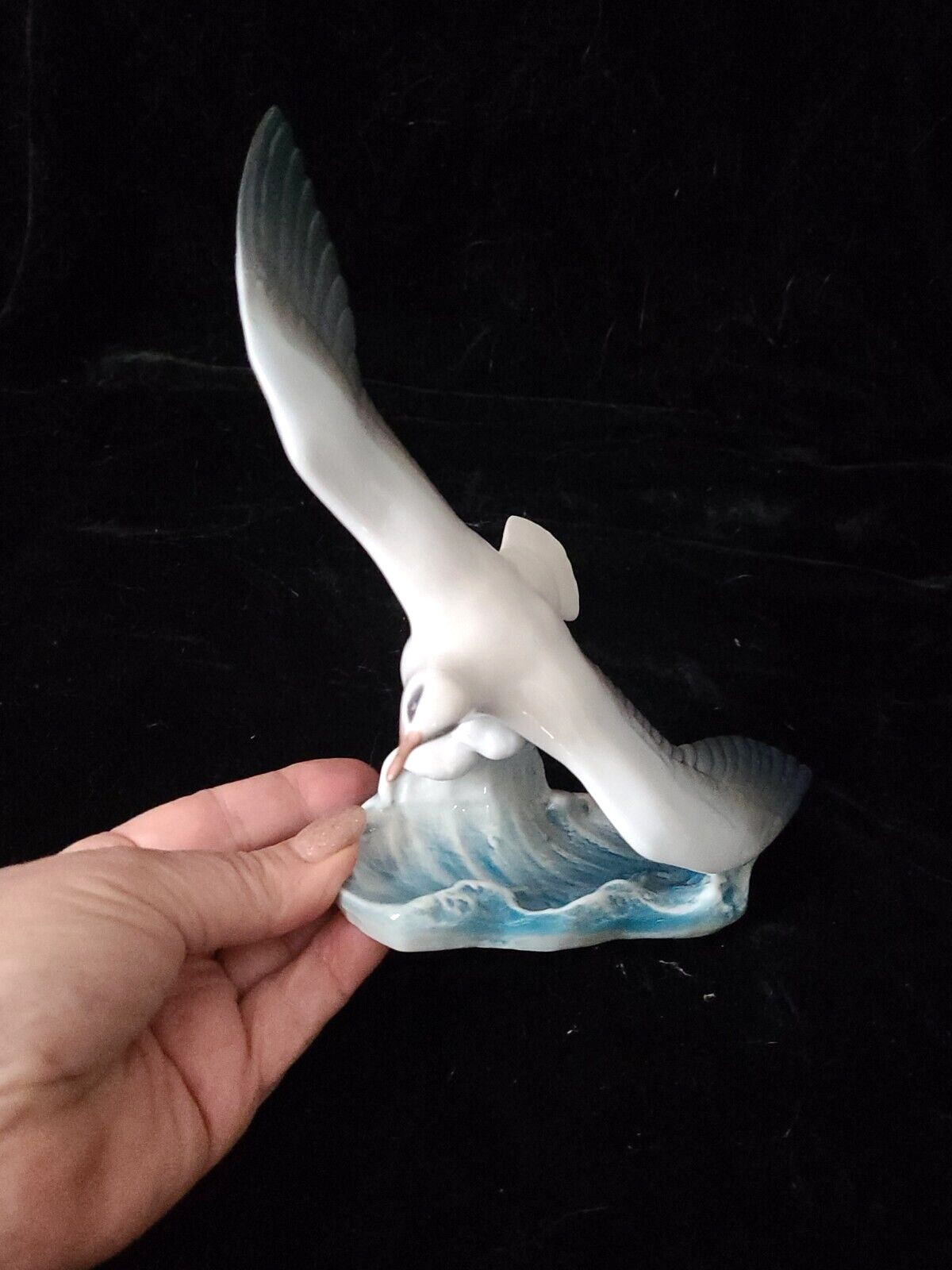 Vintage ROSENTHAL Germany Handgemalt Porcelain Flying Seagull Bird ...