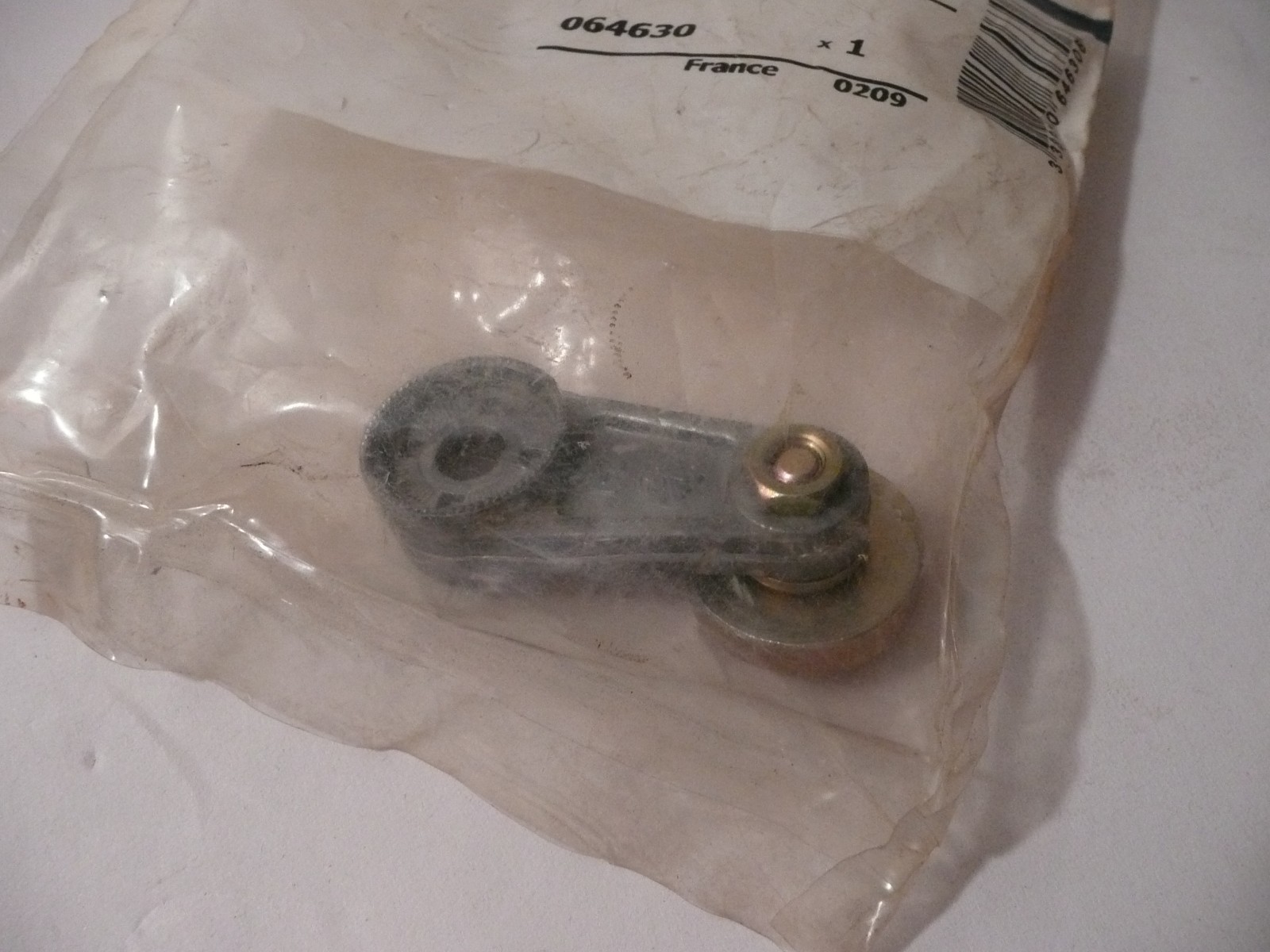 NEW TELEMECANIQUE ZCK Y13 LIMIT SWITCH ARM ROLLER LEVER 64630, ZCKY13 ...