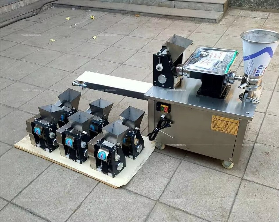 Commercial Fully Automatic Ravioli Samosa Making /Dumpling Maker ...
