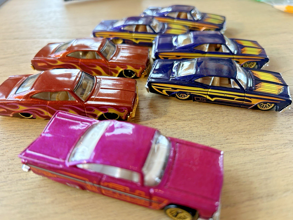 Vintage Hot Wheels loose lot of 28. 1955, 1959 and 1964 Chevy Impala ...