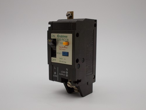 Crabtree C50 RCBO 30 Amp 30mA Trip RCCB Type 2 30A M4.5 5130/030 | eBay UK