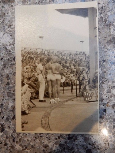 1940s 50s era PRIVATE POSTCARD MORECAMBE LIDO BATHING BEAUTY CONTESTANT ...
