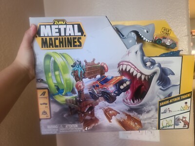 Zuru Metal Machines Shark Attack Track NEW 8.63 Foot Track and Wild ...