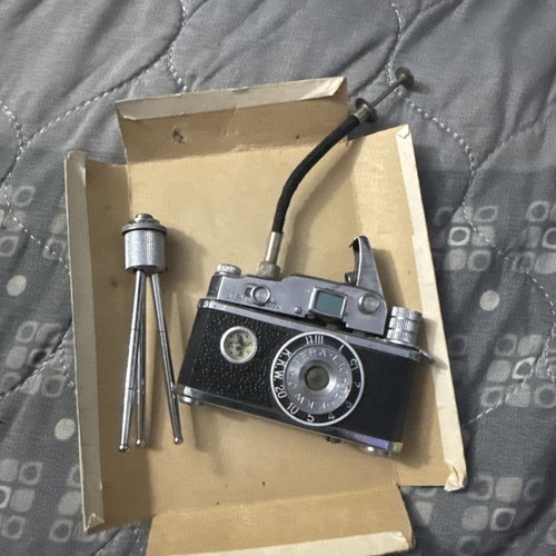 Mini Camera Table Lighter w/ Tripod Occupied Japan Continental New York ...