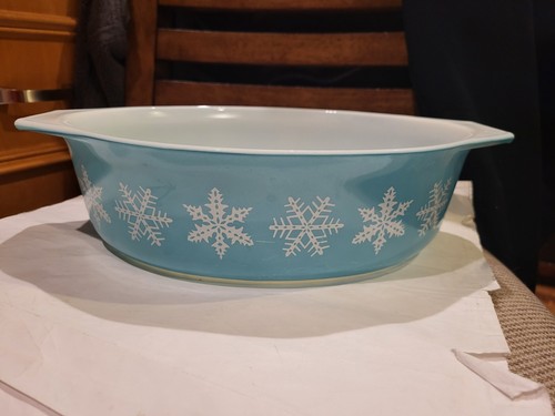 Pyrex Turquoise Snowflake Oval Casserole Dish 2 1/2 Qt. #045 | eBay