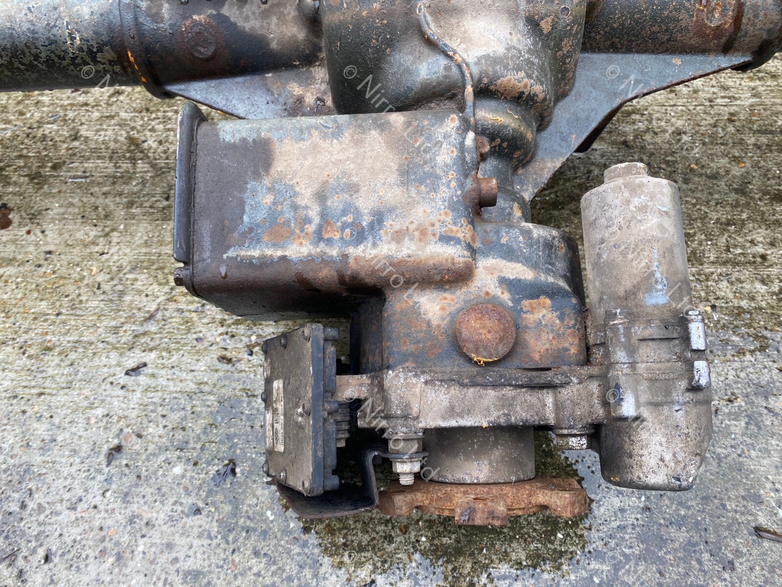 VW CRAFTER 2.0 TDI REAR AXLE WITH REAR DIFF DIFFERENTIAL SUPPLY FIT ...