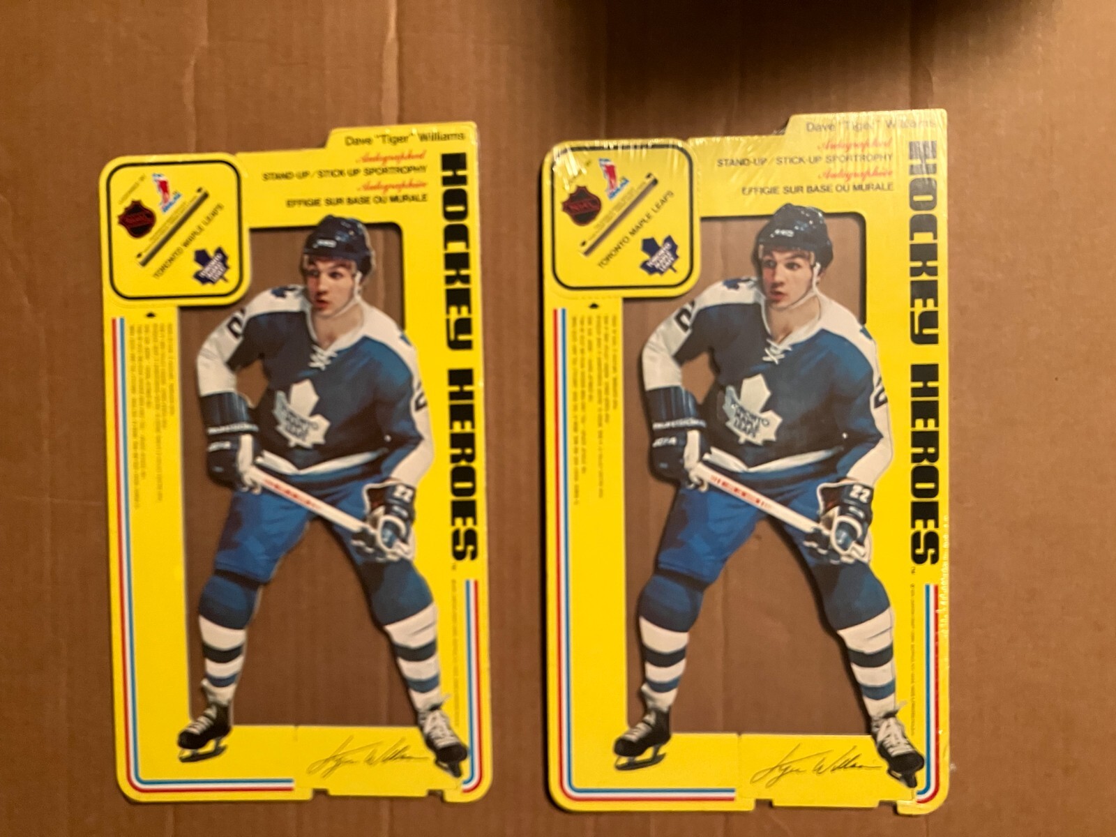 1975 HOCKEY HEROES STAND-UP/STICK-UP: TIGER WILLIAMS 2, TORONTO MAPLE ...