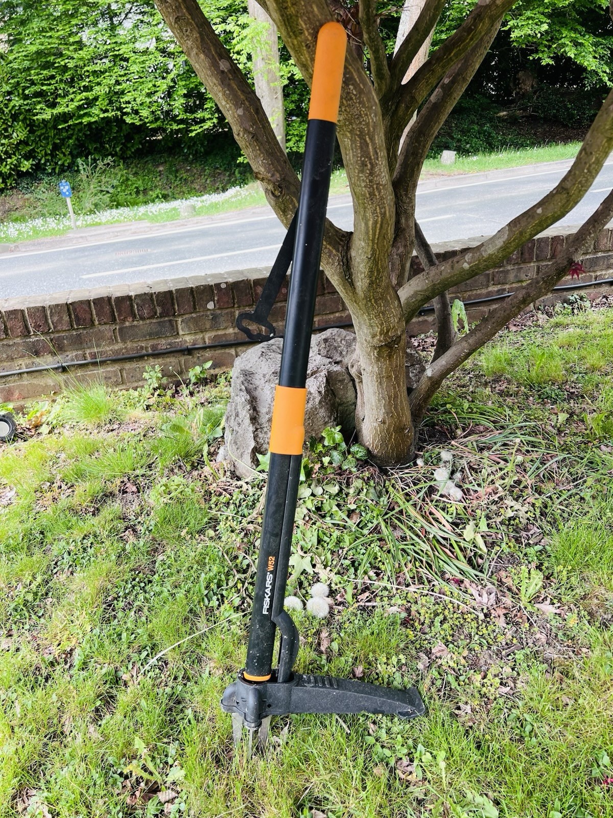 Fiskars 1026652 Solid Weed Puller FSK1026652 | eBay UK