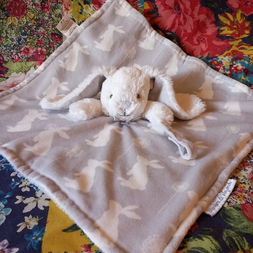 BLANKETS & BEYOND GREY & WHITE BUNNY RABBIT COMFORTER SOFT TOY BLANKIE ...