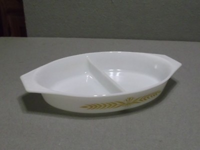 Vintage 1960s PYREX ROYAL GOLDEN WHEAT DIVIDED 1 1/2 QT CASSEROLE ...