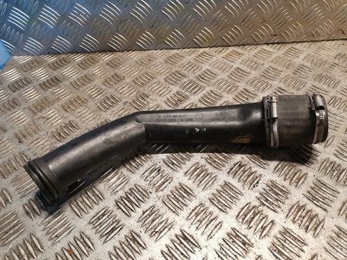 MERCEDES-BENZ W205 C 200 Air Intake Tube Pipe 2740980207 | eBay Australia