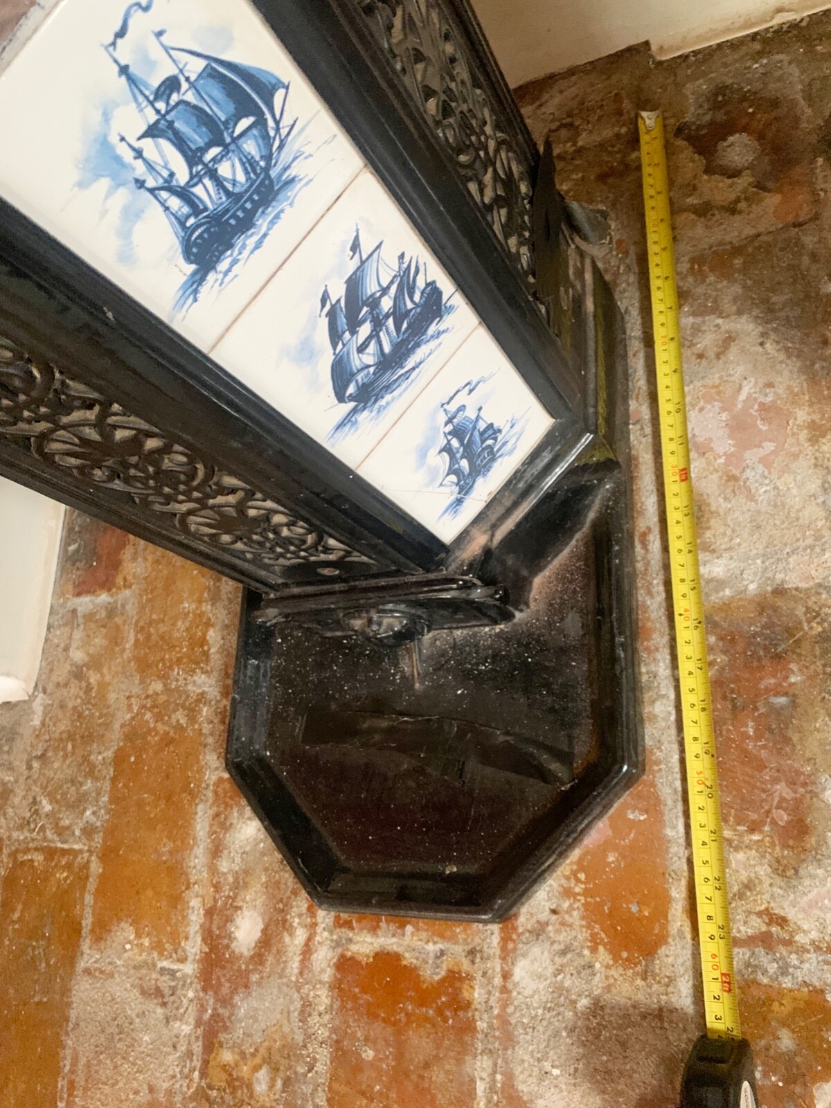 Antique Victorian Cast Iron Pierced Work & Tile Portway The Tortoise ...