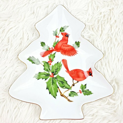 Vintage 1984 Lefton China Holiday Holly Cardinal Candy Dish Tree Shaped ...