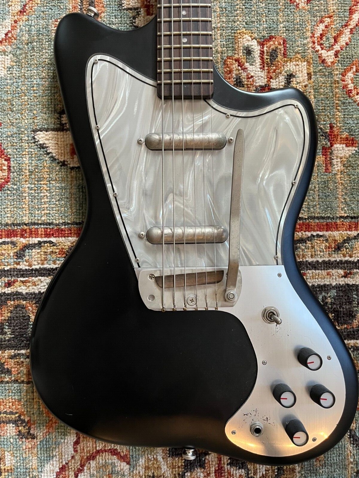 Danelectro Dead On 67 Baritone Offset Electric Guitar Jazzmaster Style ...