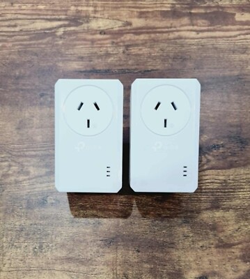 TP-Link PA4010P KIT AV600 Powerline Adapter with AC Pass Through ...
