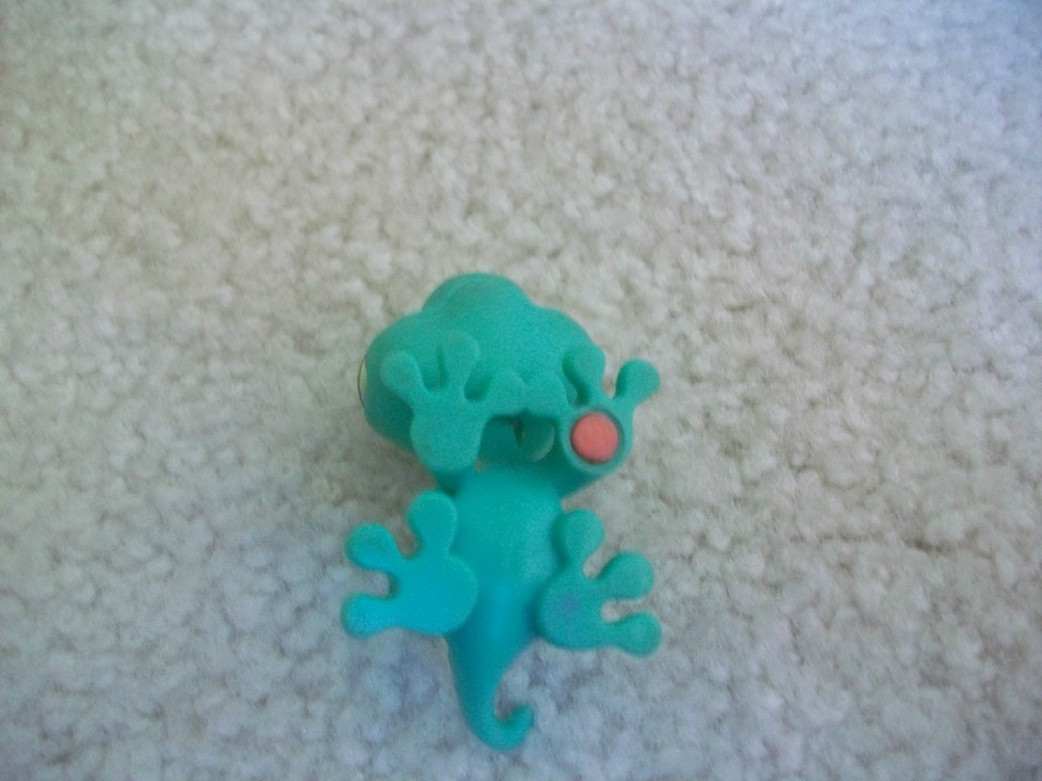 Littlest Pet Shop LPS #111 2005 Green Gecko Lizard Salamander Brown ...