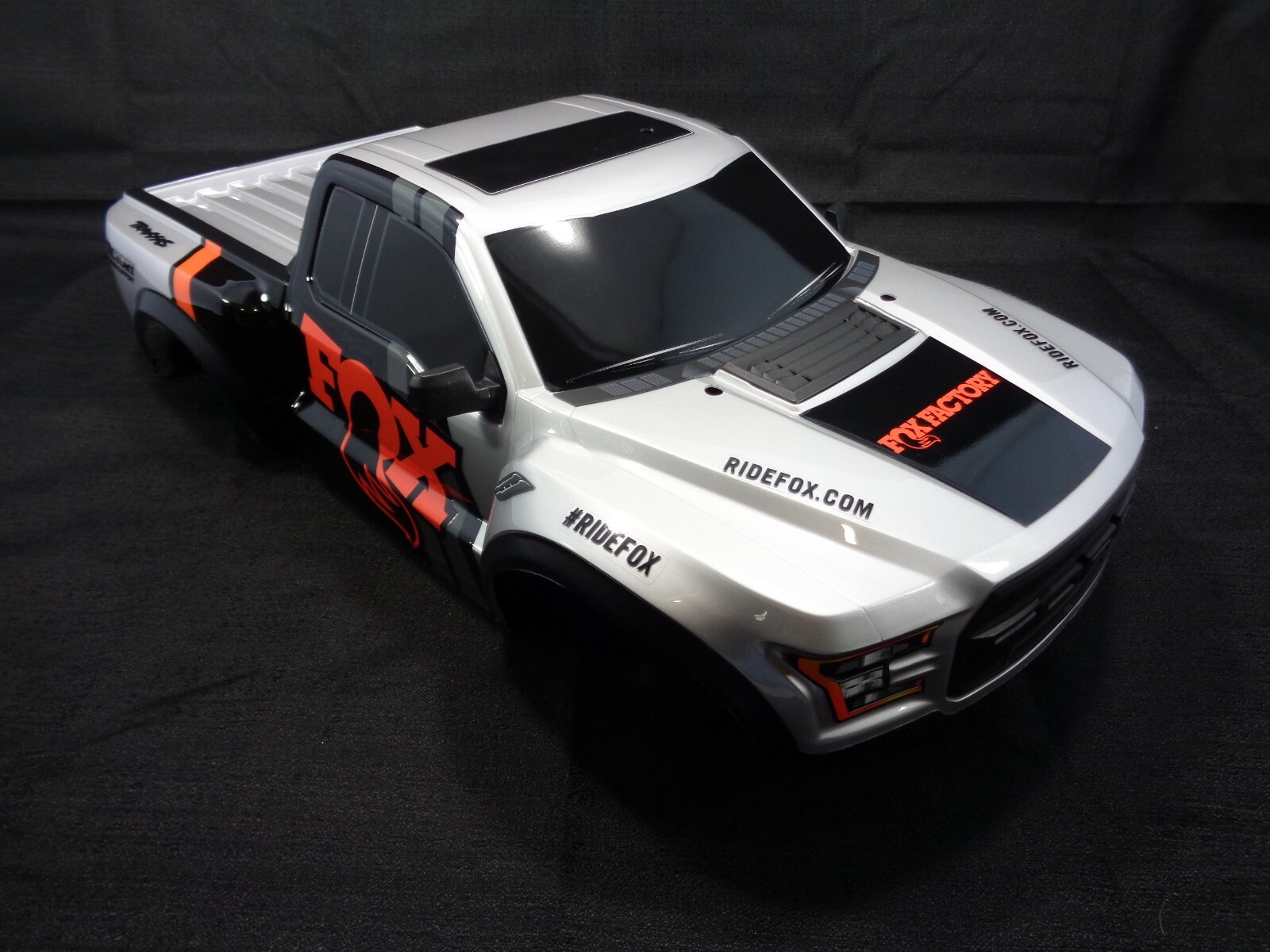 NEW Traxxas Slash Ford Raptor 1/10 2wd Fox Racing Edition Painted Body ...